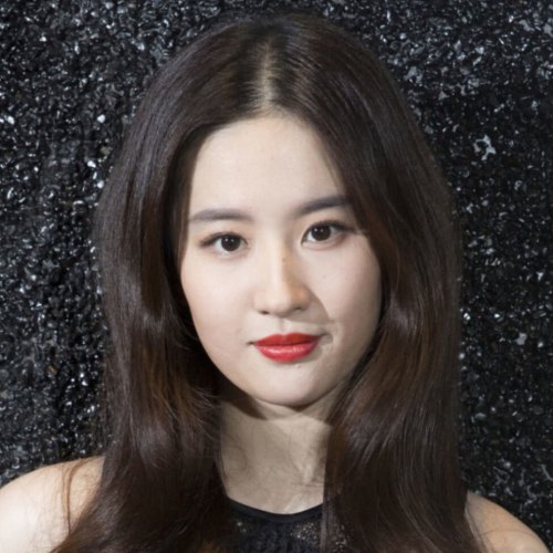 身高167体重100斤，张佳宁身材比例不协调却好看